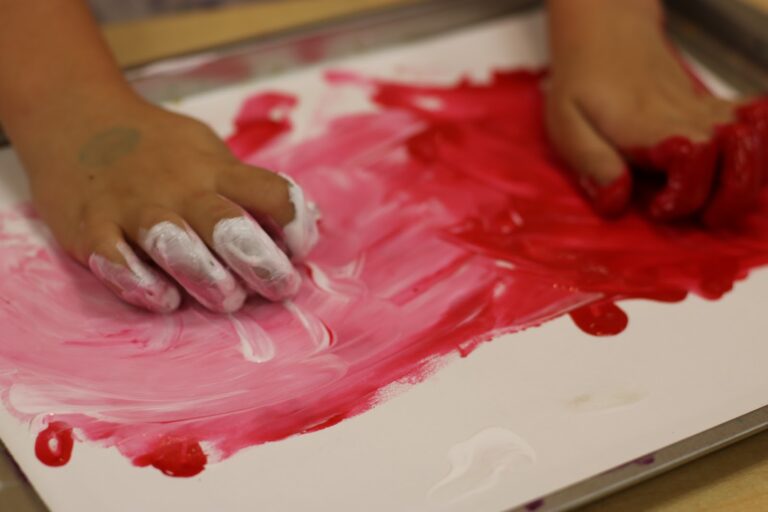 Exploring Paint: 5 Actions Children Naturally Do and the Benefits of Each - Wunderled